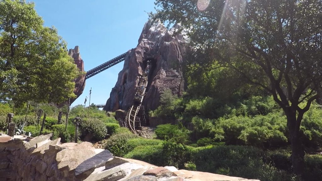 VIRTUAL RIDES ON YOUR FAVORITE DISNEY ATTRACTIONS! - Make Time For Magic