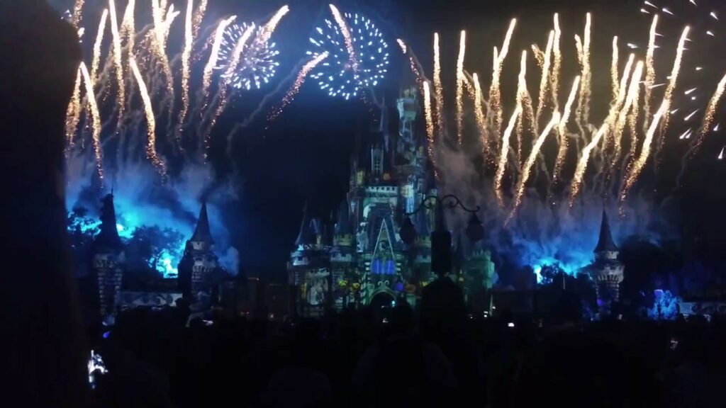 The Ultimate Guide to Viewing Fireworks at Disney World - Make Time For ...